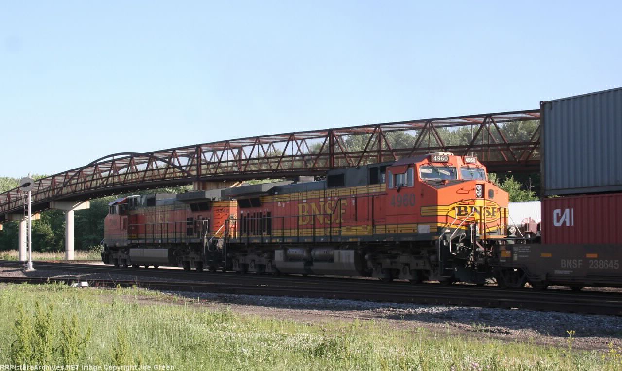 BNSF 4960